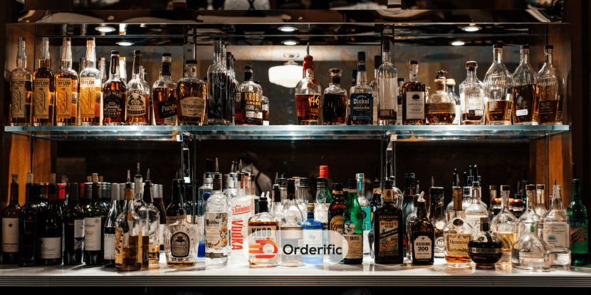 Well Drinks Explained: Your Bar Basics!