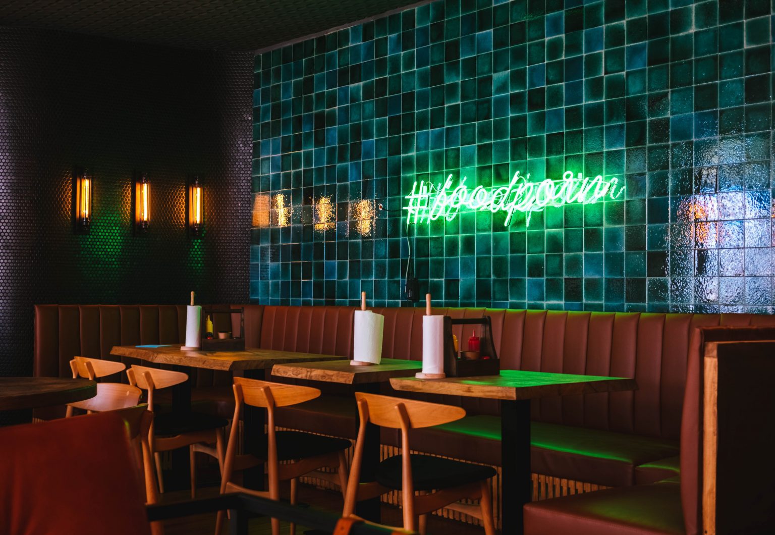 Meaning of Osteria: A Glimpse into Italian Dining
